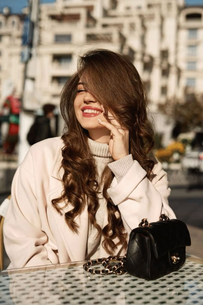 50+ WhatsApp Dp For Girls, Images, Pics, Photos & Wallpapers